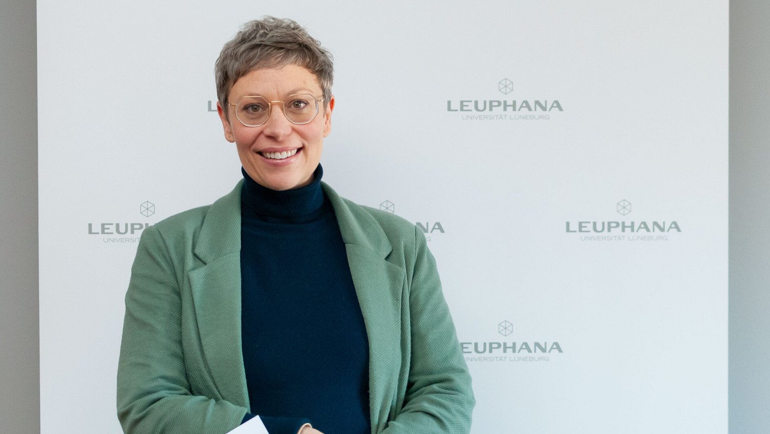 New at Leuphana: Prof. Dr. Jordan Troeller | Leuphana