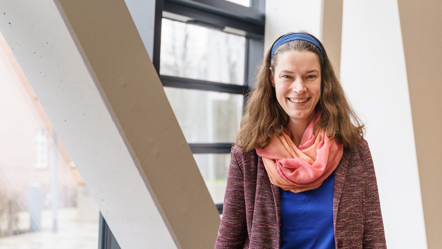 Claudia Kister - arbeitet zu Klima- und Nachhaltigkeitsrisiken in einer ...